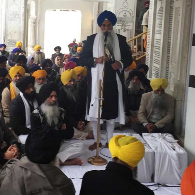 Akal Takht chief wants Sikhs united on issue - The Tribune