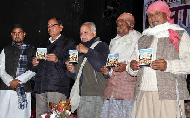 Documentary ‘Palayan’ released : The Tribune India