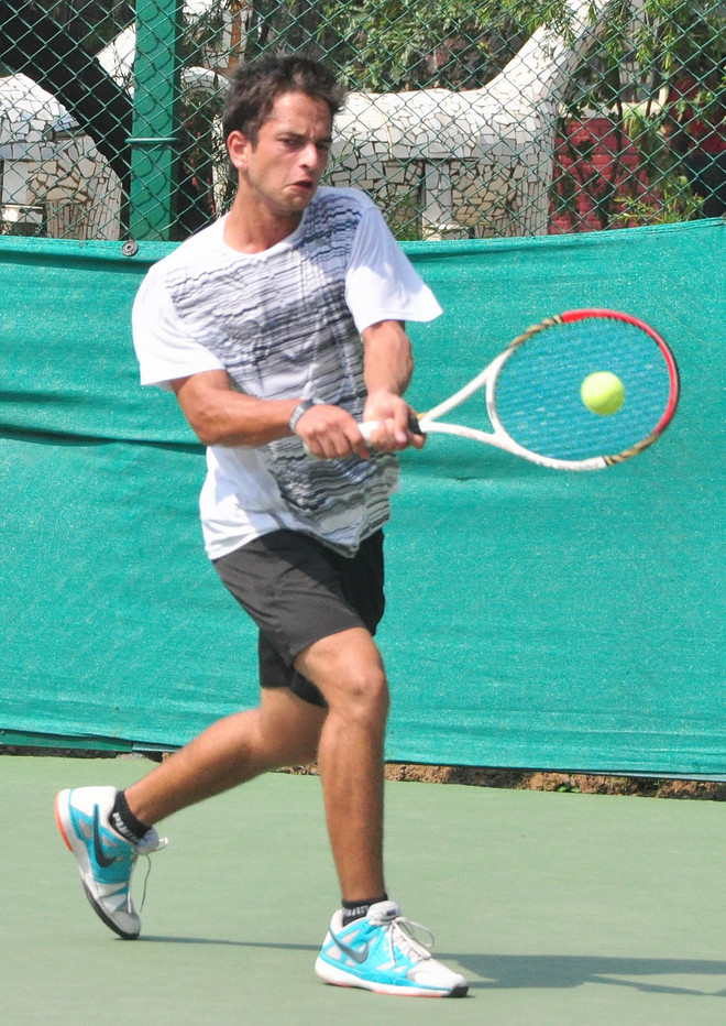 Sabrang advances into third round : The Tribune India