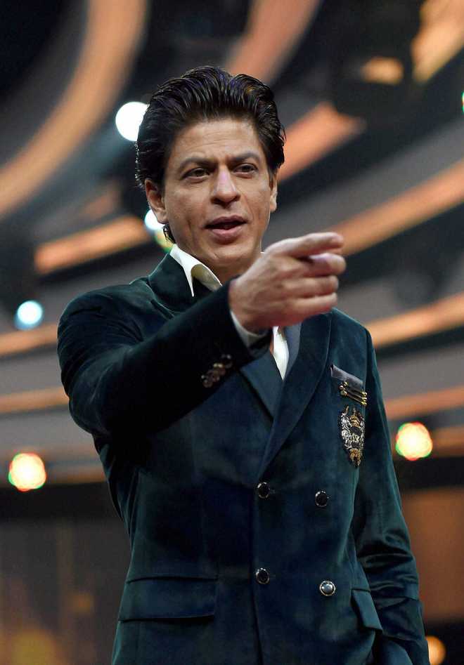 SRK turns 50, says intolerance will hurt the country : The Tribune India