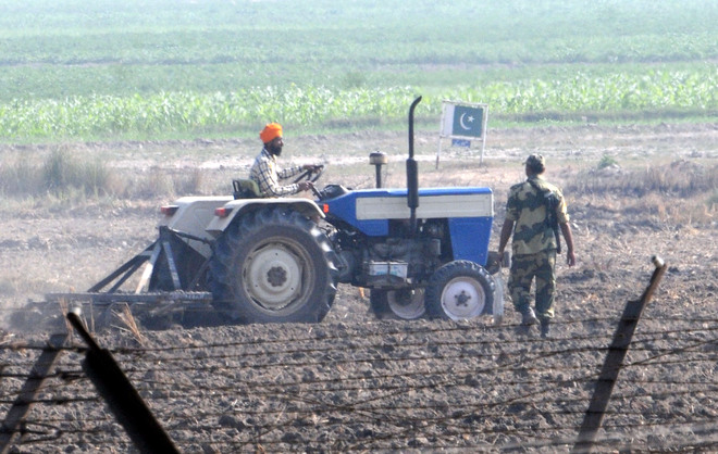 Post-gate crash, BSF fortifies Wagah border check-post : The Tribune India