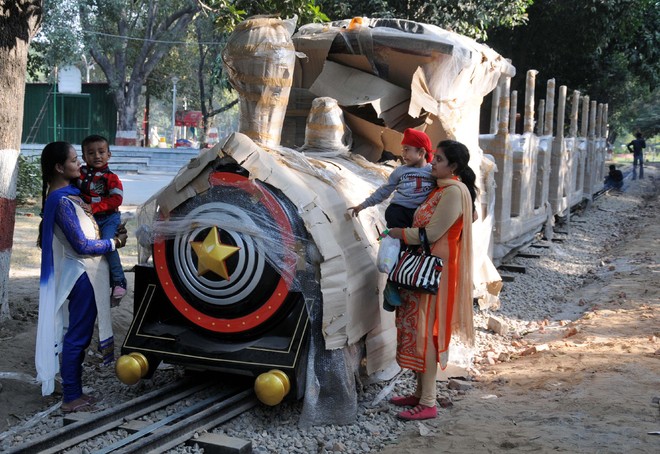 Rakh Bagh toy train all set to chug off today : The Tribune India