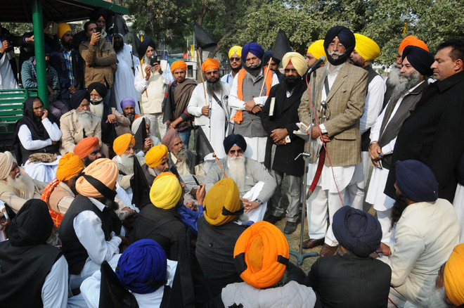Sikh organisations hold protest in city - The Tribune