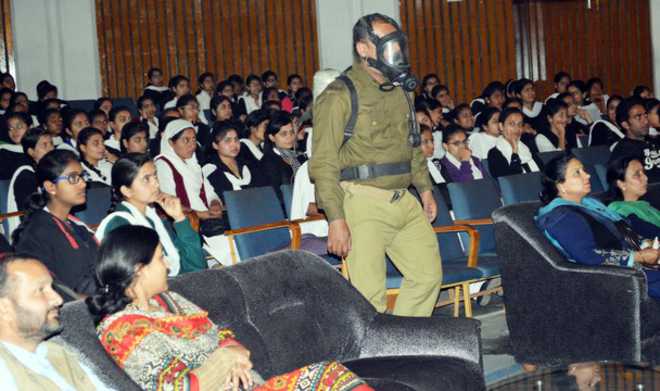 College students learn disaster management - The Tribune