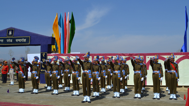58 inducted into CRPF as constables - The Tribune