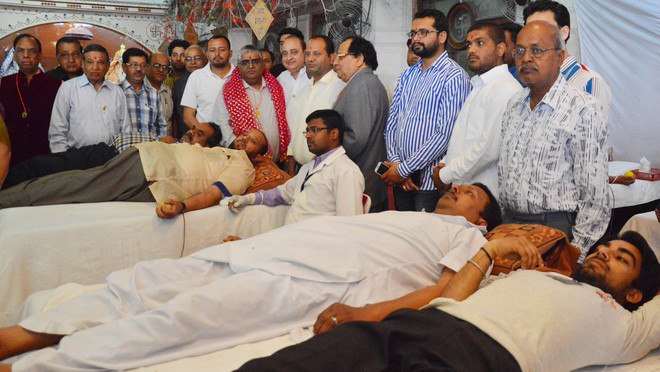 176 units of blood collected : The Tribune India