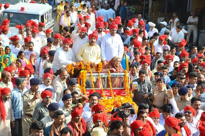 Vidya Stokes opens Haroli Utsav - The Tribune