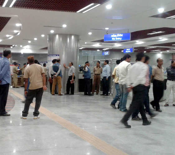 Metro: Safety check done for Mandi House-ITO section - The Tribune