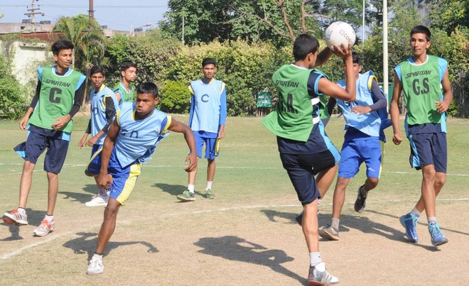 Netball: Local lads, eves register wins : The Tribune India