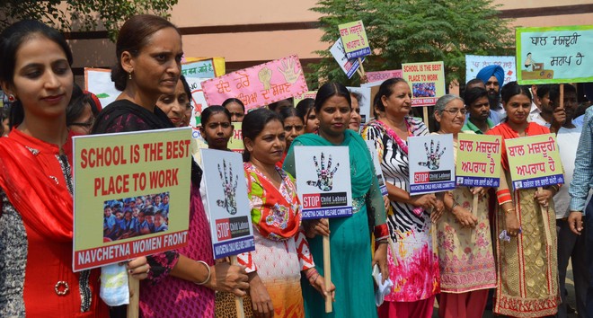 Students take child labour issue to streets - The Tribune