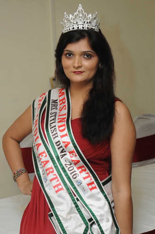 Mrs Stylish attributes her success to family - The Tribune