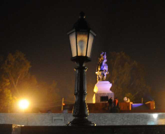 Musical fountain strikes a discordant note : The Tribune India