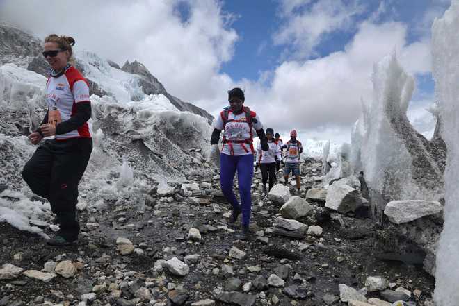 Nepalese soldier wins world''s highest marathon on Everest - The Tribune