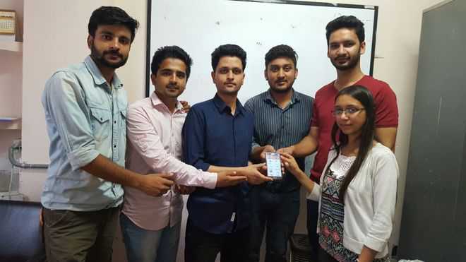 5 UIIT students develop tourism info application : The Tribune India