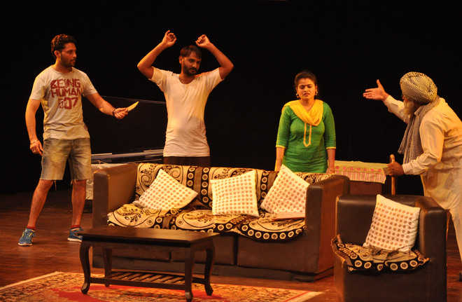 ‘Udhara Pati’— laughter abounds : The Tribune India