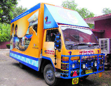 Hi-tech publicity van reaches city : The Tribune India