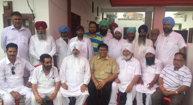 Congress workers meet in Shahkot, chalk out election-campaign strategy ... Congress workers meet in Shahkot, chalk out election-campaign strategy ...