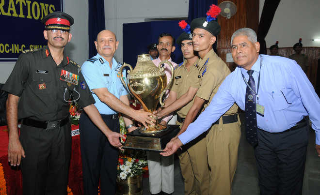 Air Marshal exhorts youth to join armed forces : The Tribune India