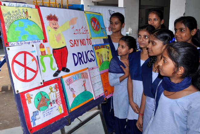 DLSA launches anti-drug club at school : The Tribune India