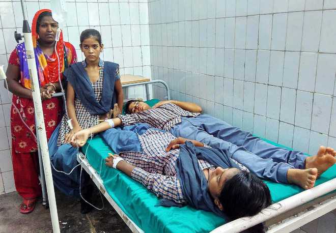 Students faint due to fogging near school - The Tribune