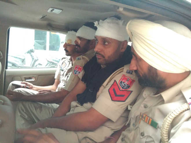 MLA’s security vehicle meets with accident : The Tribune India