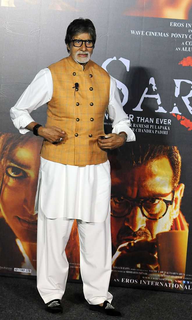 Big B’s billboard dilemma - The Tribune