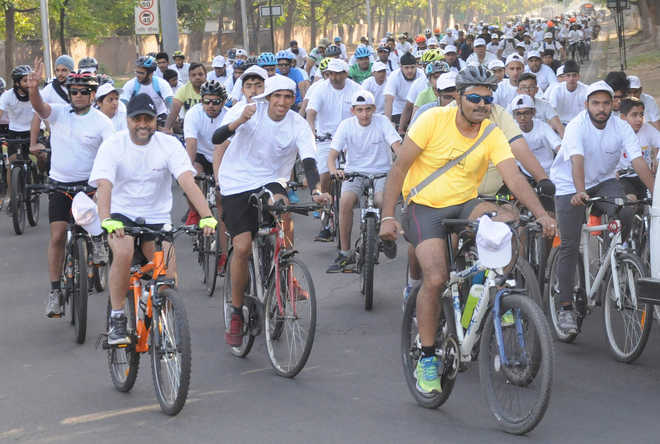 Hundreds take part in ‘Cyclothon’ in Chandigarh - The Tribune