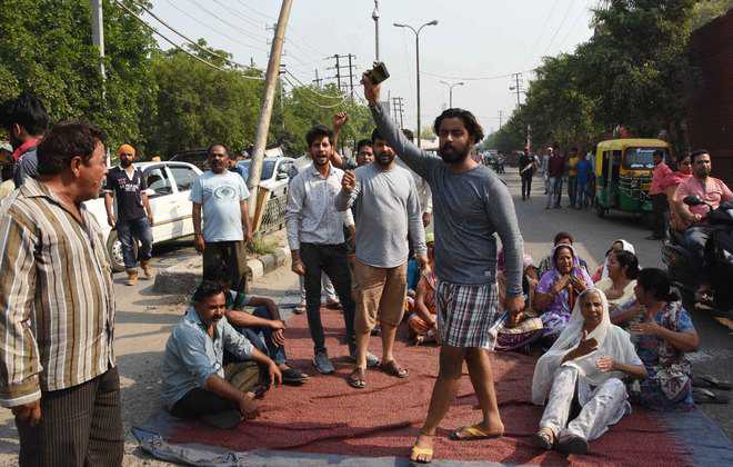 Self-declaration pro forma - The Tribune