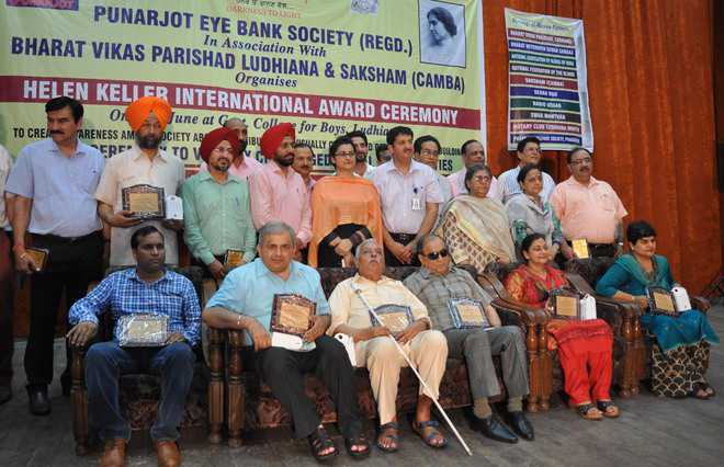 Vision without sight: Achievers share stories : The Tribune India