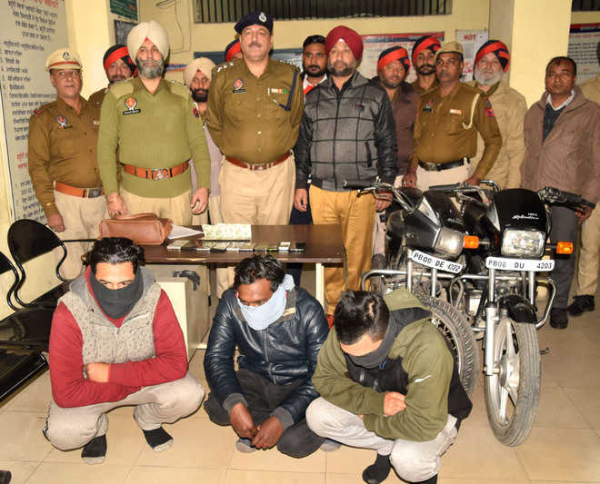 3 gang members arrested : The Tribune India