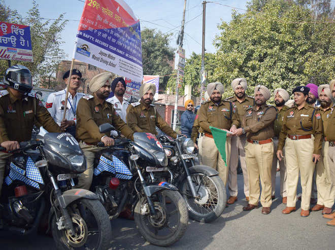 Traffic awareness week begins - The Tribune