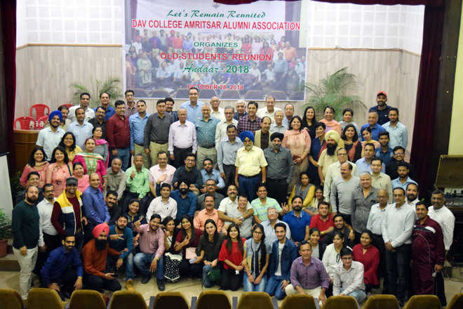 Alumni reunion at DAV College - The Tribune