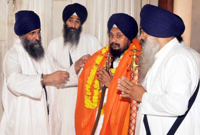 Jathedar takes charge, says will restore Panthic unity : The Tribune India