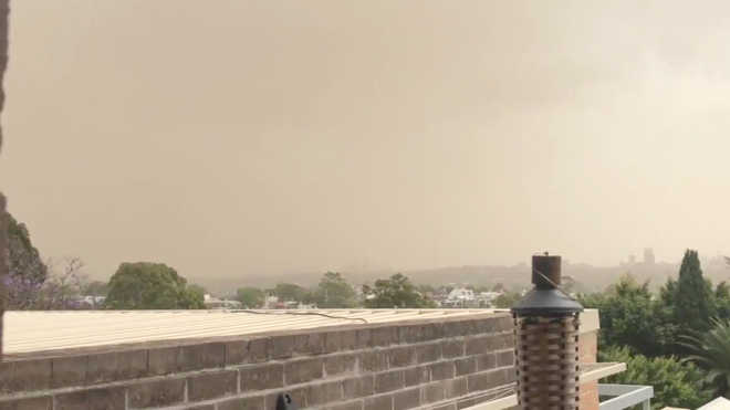 Giant dust storm hits Australia causing health scare - The Tribune