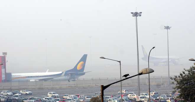 Fog disrupts air, rail traffic; air quality ''severe'' in Delhi : The Tribune India