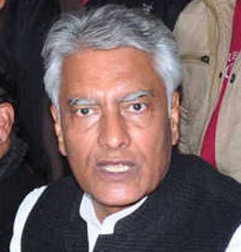 Jakhar questions timing of movie ‘Accidental PM’ - The Tribune