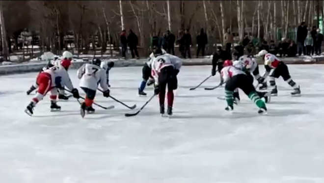 Winter Sports Club beat Friends Pashkum, lift ice hockey cup : The ...