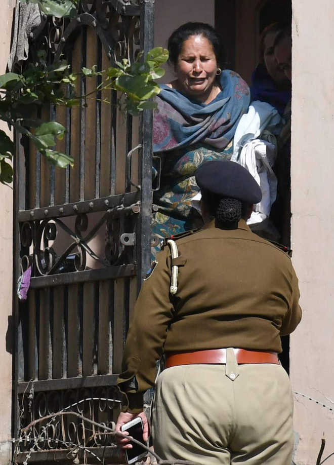 Encroachments removed amid high drama at Hallo Majra - The Tribune