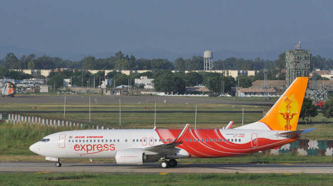 Parallel runway for smooth take-off - The Tribune