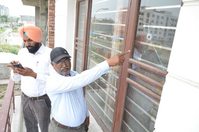Shots fired at BSF officer’s house - The Tribune