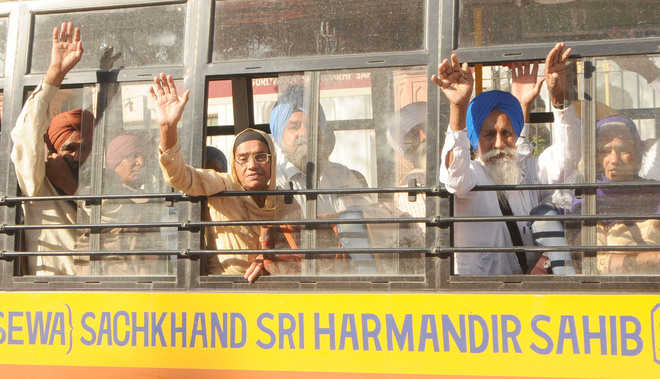 Martyrdom day: Sikh jathas to leave for Pak, SGPC cautious - The Tribune