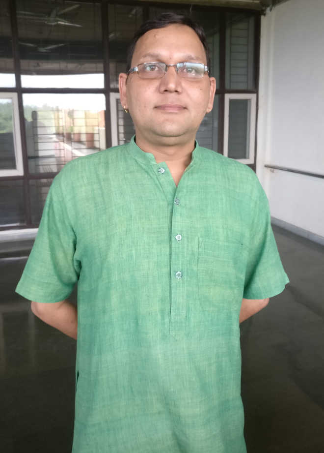 IPS officer Deshraj gets 3 years in jail in 2012 graft case - The Tribune