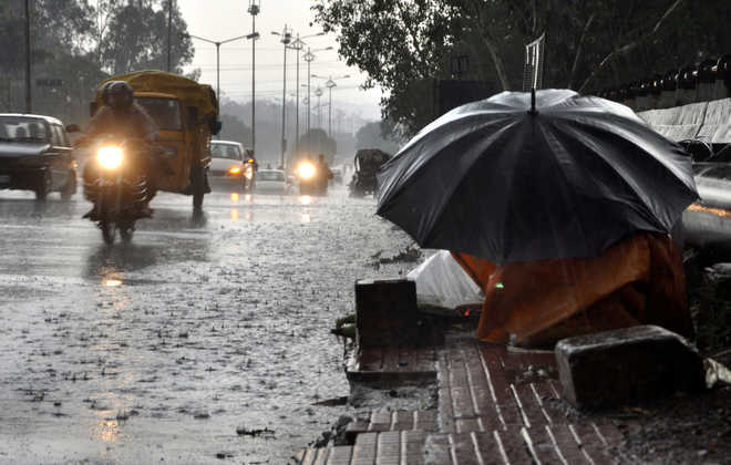 Cloudy Monday morning in Delhi : The Tribune India