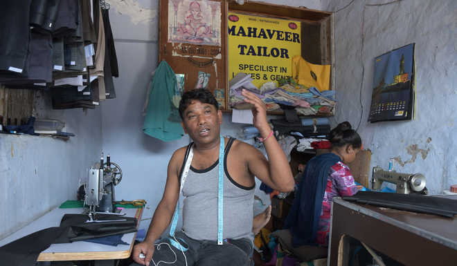 In line of fire, Devinagar built its own defence : The Tribune India