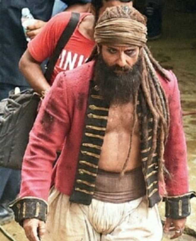 Saif’s look from Hunter leaked - The Tribune