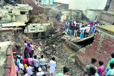 Explosion in Amritsar cracker factory, 6 hurt - The Tribune