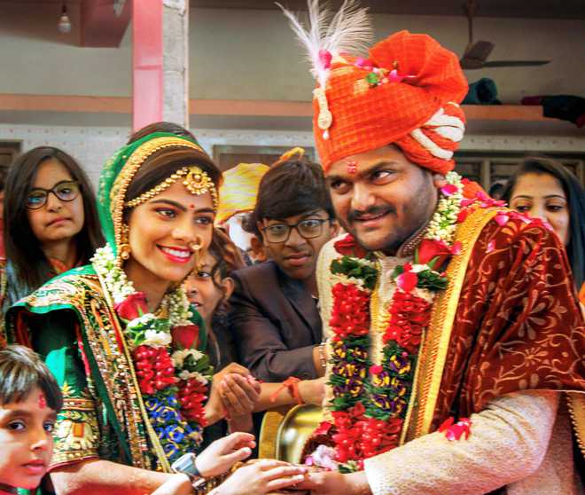 Quota leader Hardik Patel ties the knot with childhood friend - The Tribune