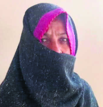 ‘Drug queen’ held with 10-gm heroin - The Tribune