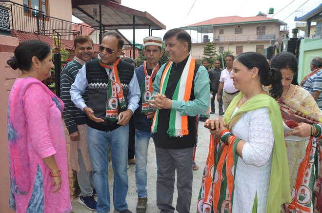 Rana at voters’ door for D’sala nominee - The Tribune