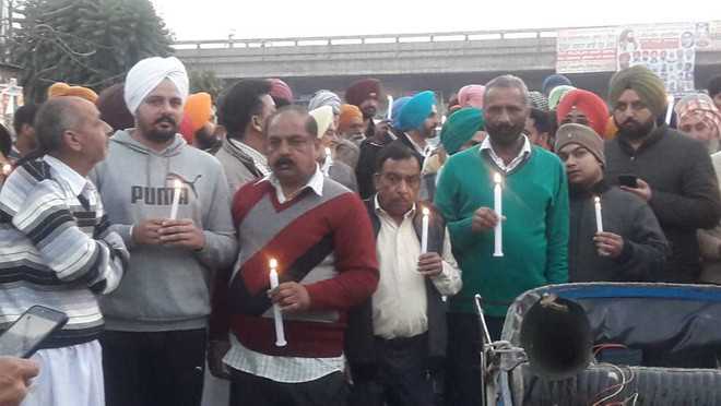 Samrala residents pay tributes to martyrs - The Tribune